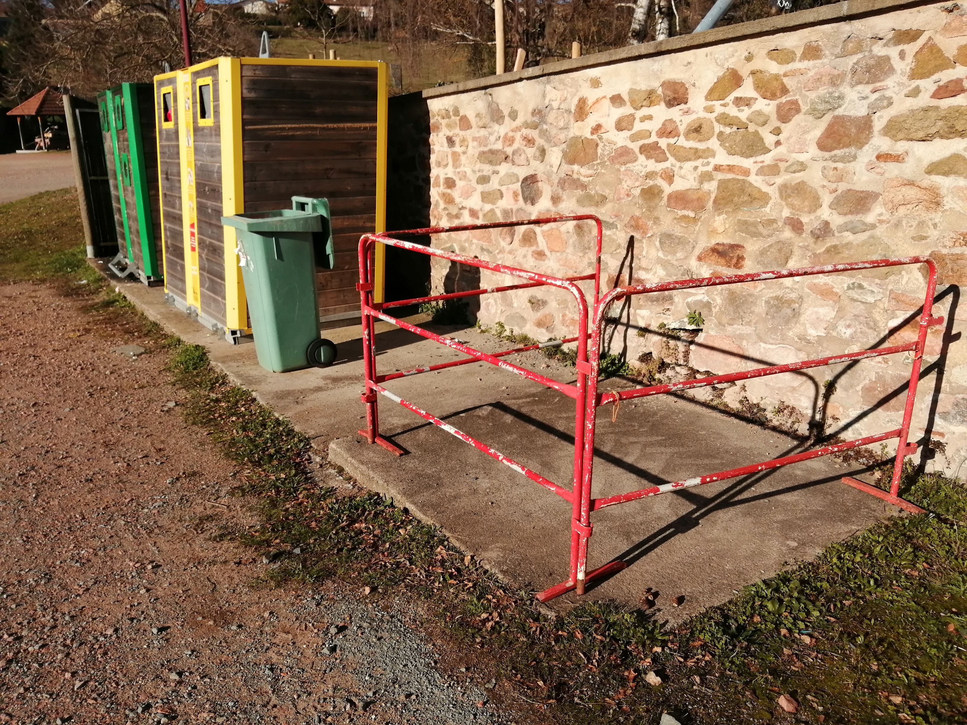 News - ♻️Opération de valorisation des sapins de Noël - Mairie de Saint ...